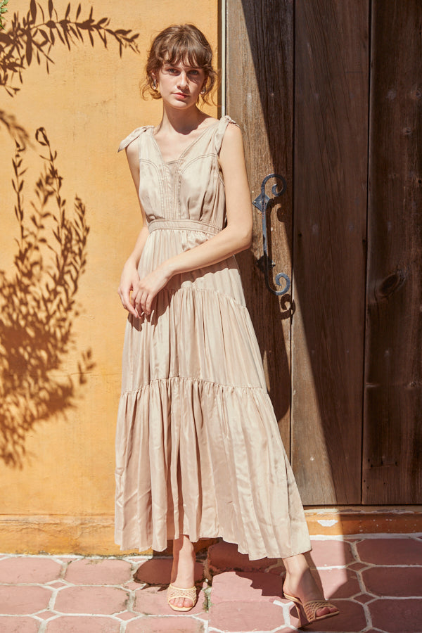 Regina Long Dress -BEG- – Estella.K