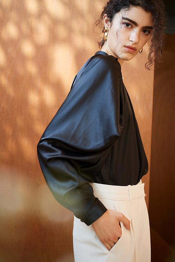 Alia Satin Blouse -BLK- – Estella.K